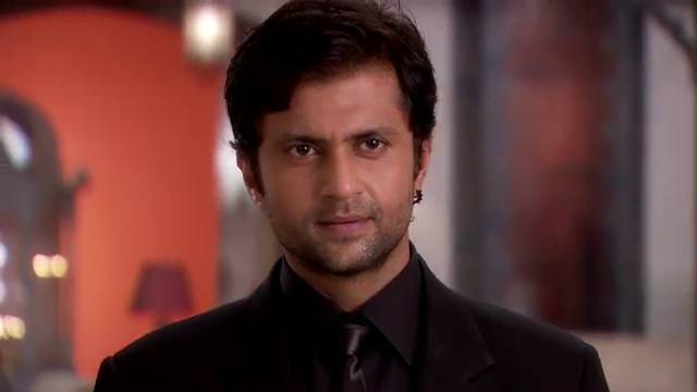 Aamir Dalvi unfazed by Dakssh Ajit Singh - Colors Tv