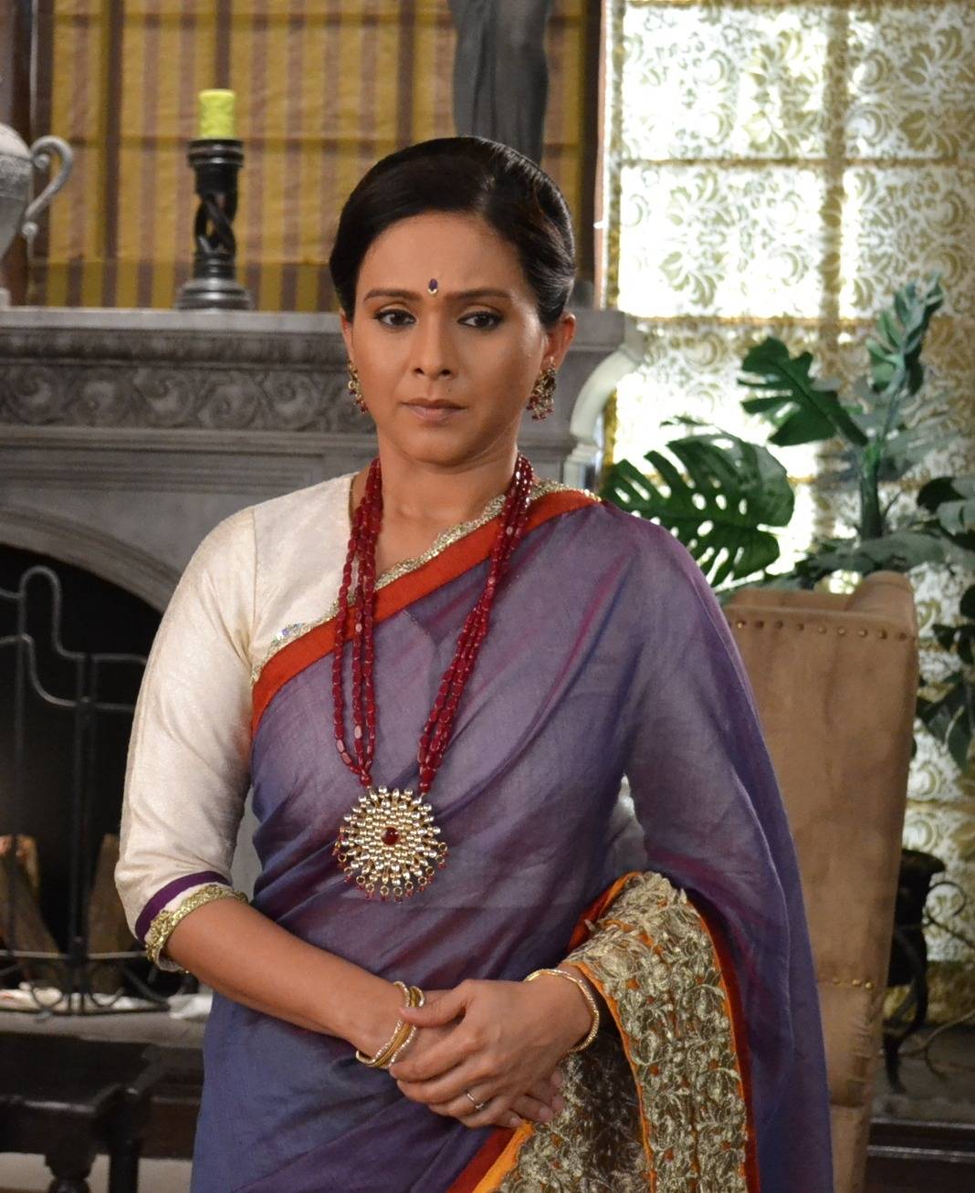 Aishwarya Narkar - Colors Tv