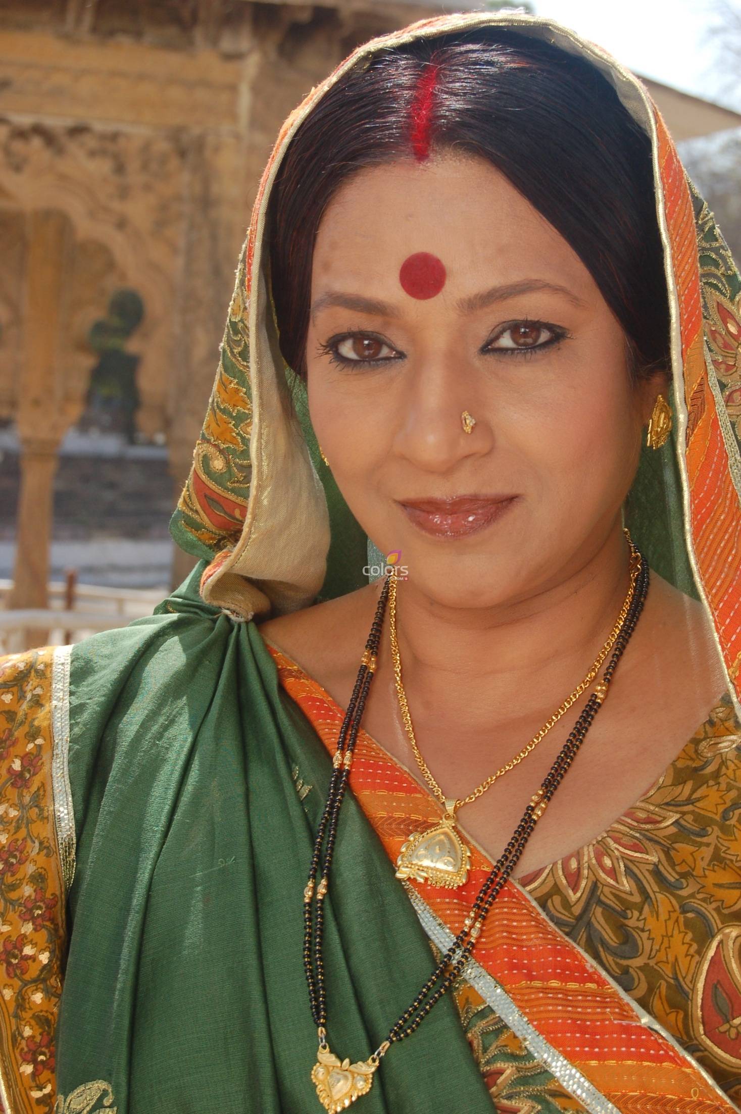 Blast from Imarti Devi's past! - Colors Tv