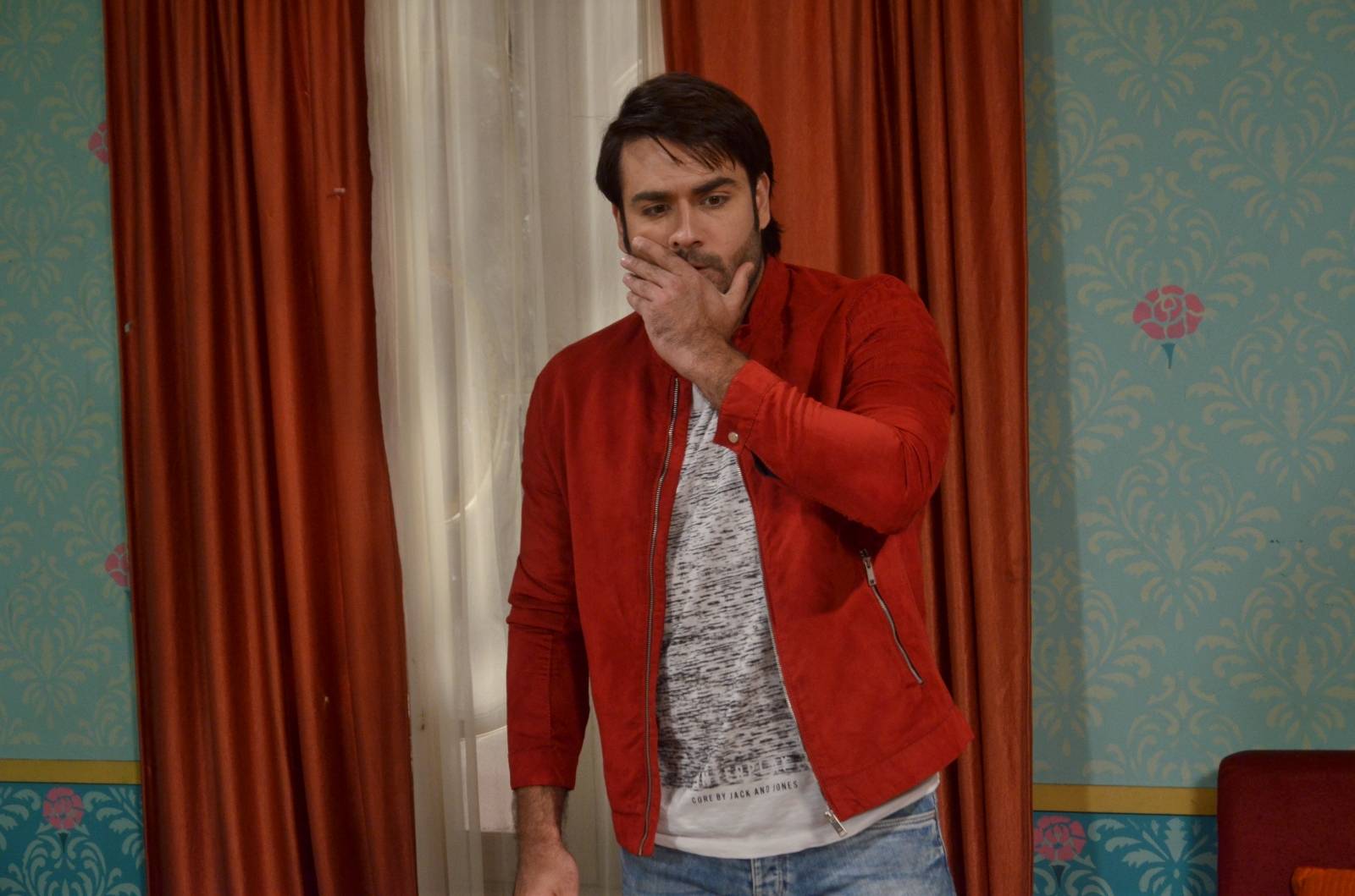 Harman once again loses Saumya because of Harak Singh's villainous act!