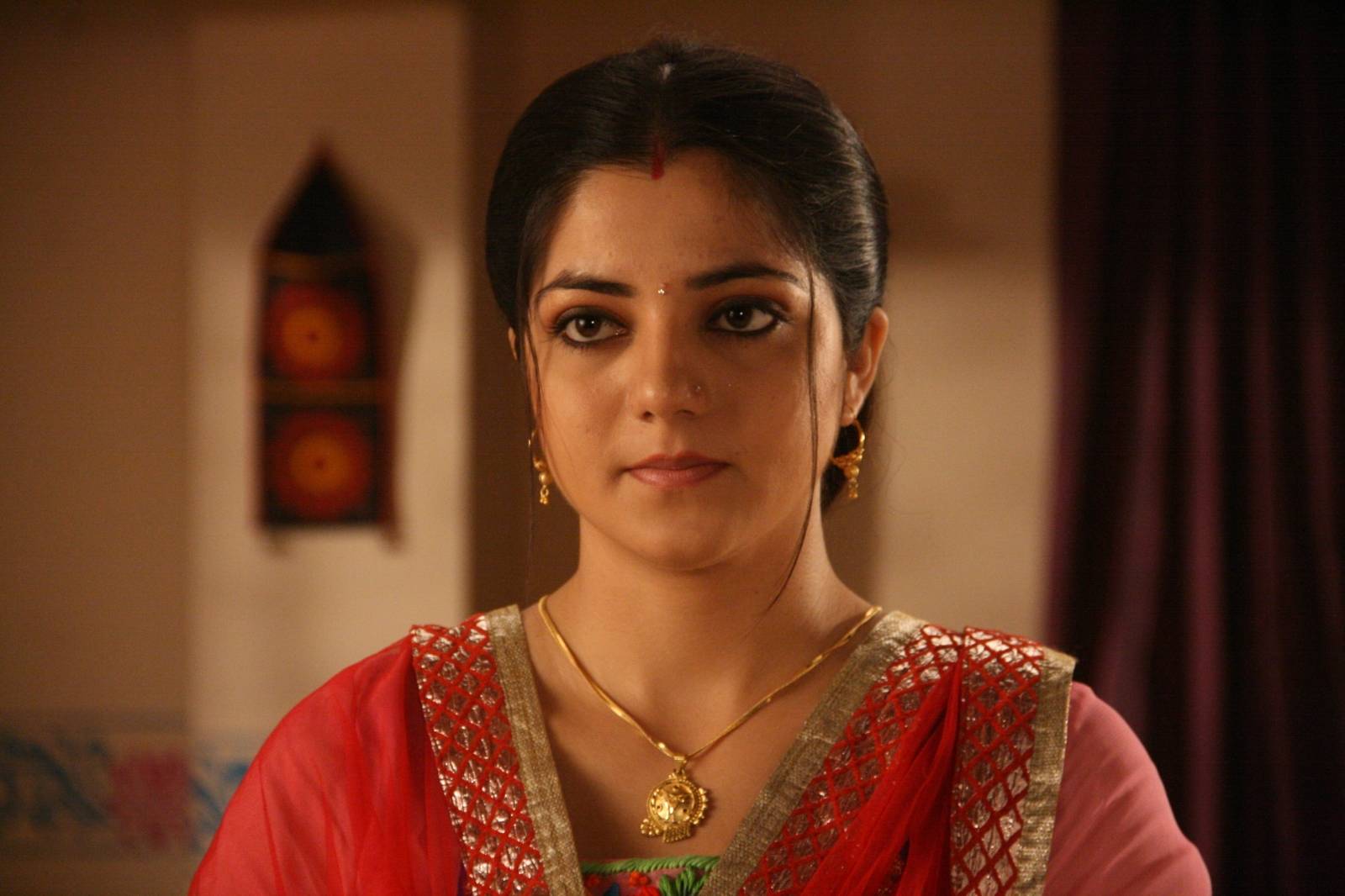 Know More: Neha Bagga - Colors Tv