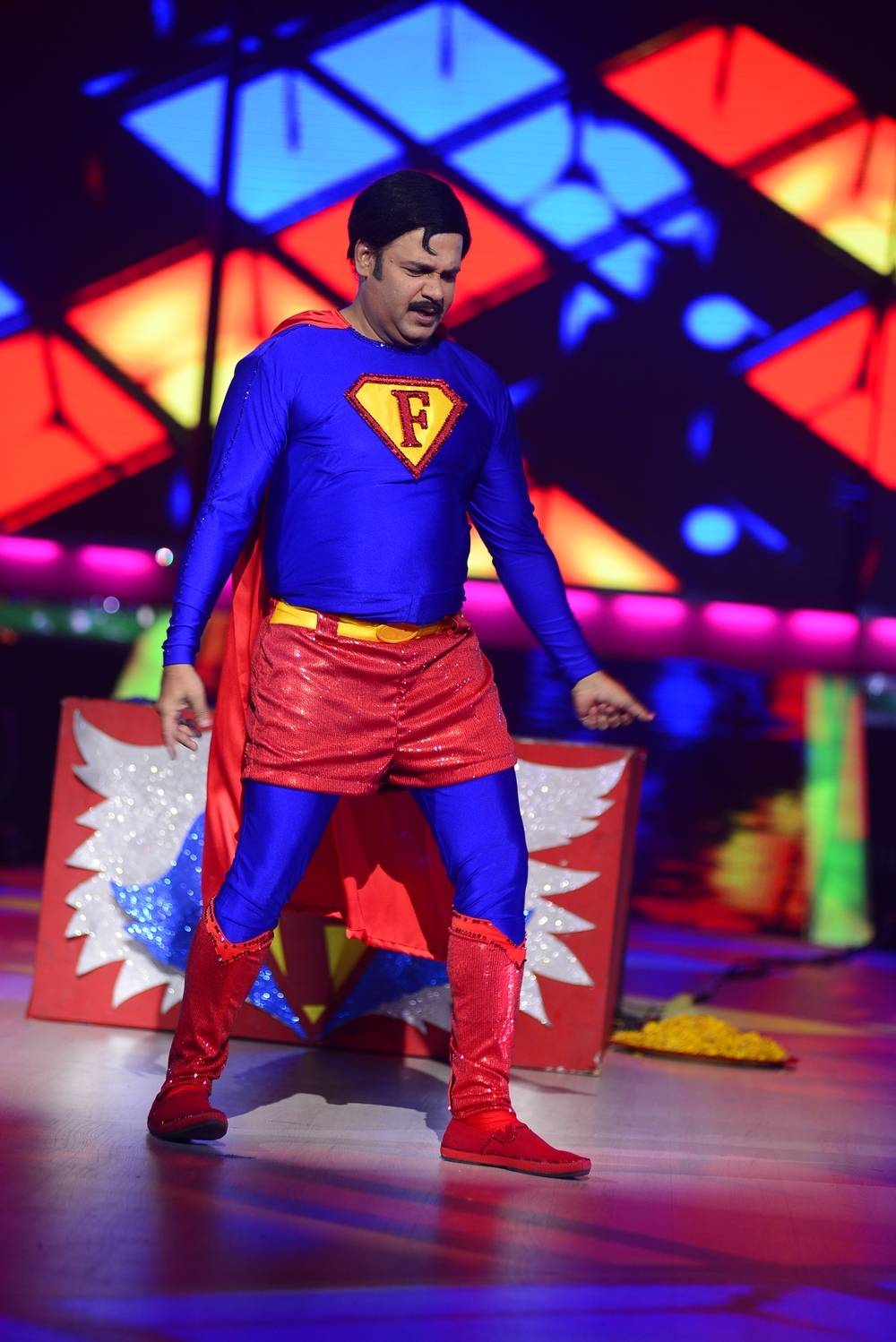 Suresh Menon puts the fun in dance - Colors Tv
