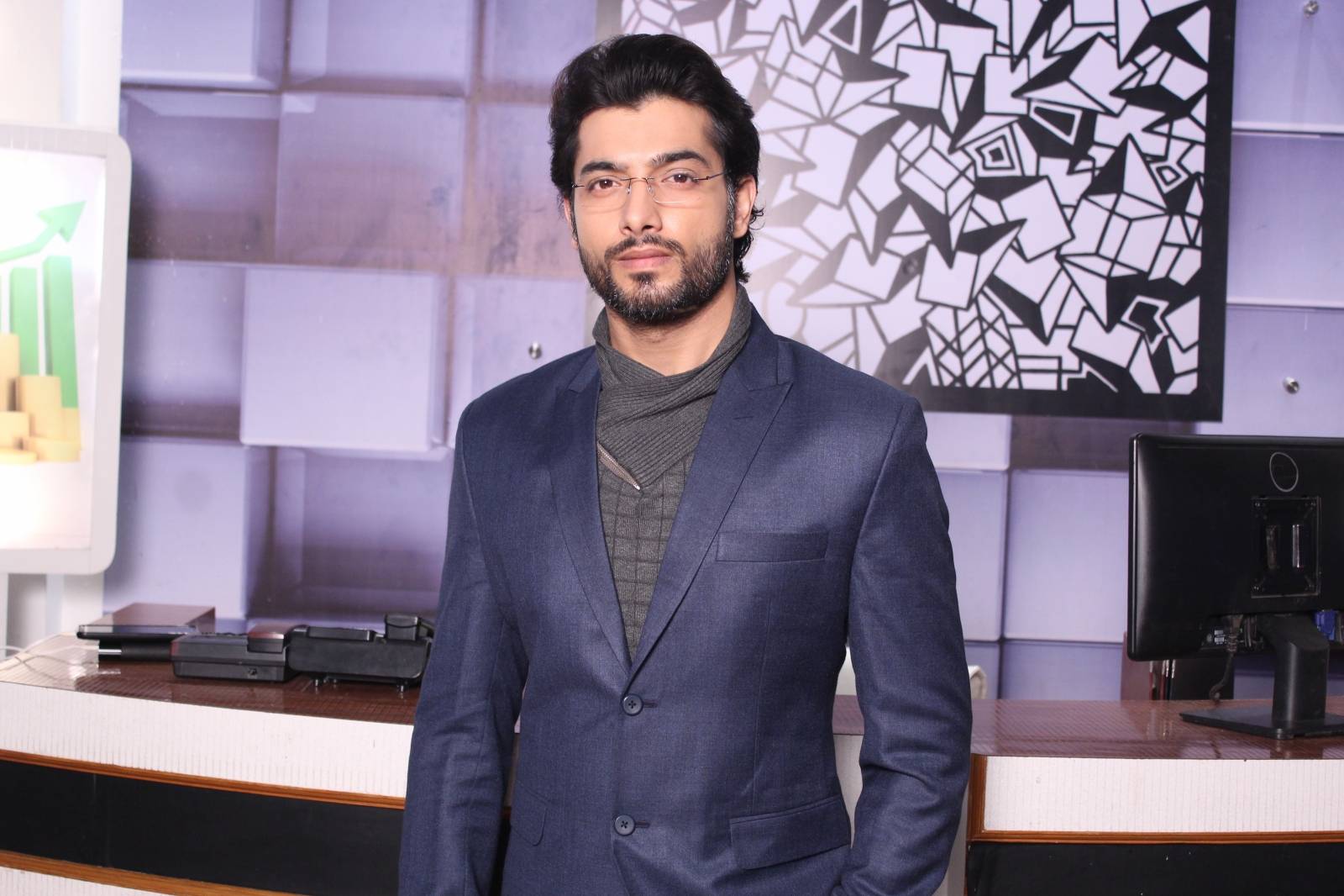 Tanu returns from the dead for Rishi in Kasam - Colors Tv