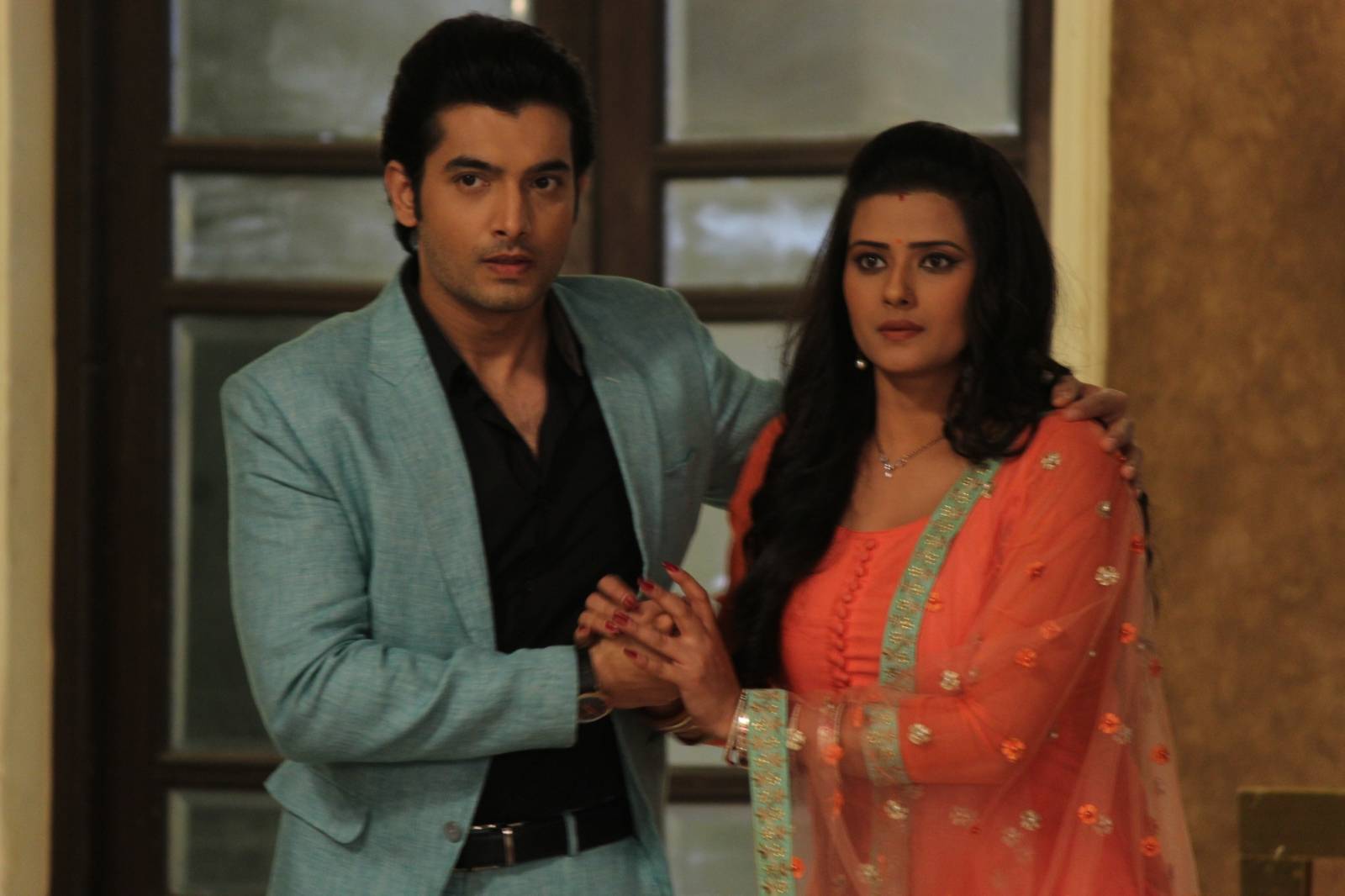 The Divorce Drama on Kasam reaches a new height!