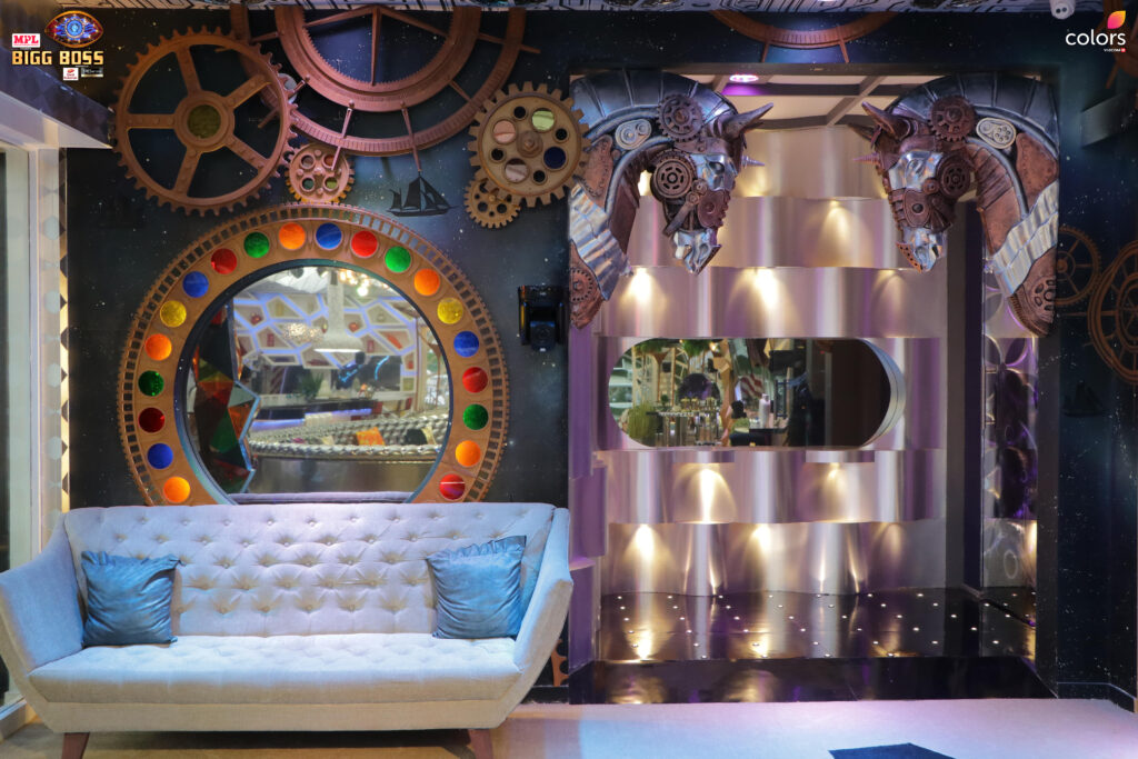 CLICK here for some of the most gorgeous pictures of the BB14 house!