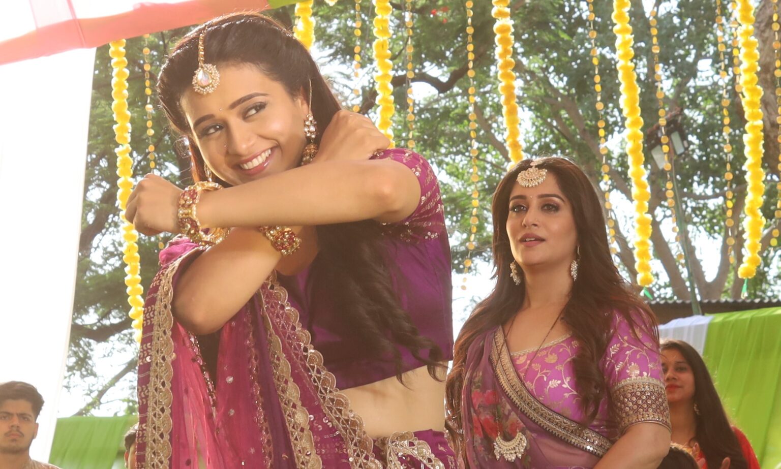 Did you watch Simar's dance performance? | Behind The Scenes - Colors Tv