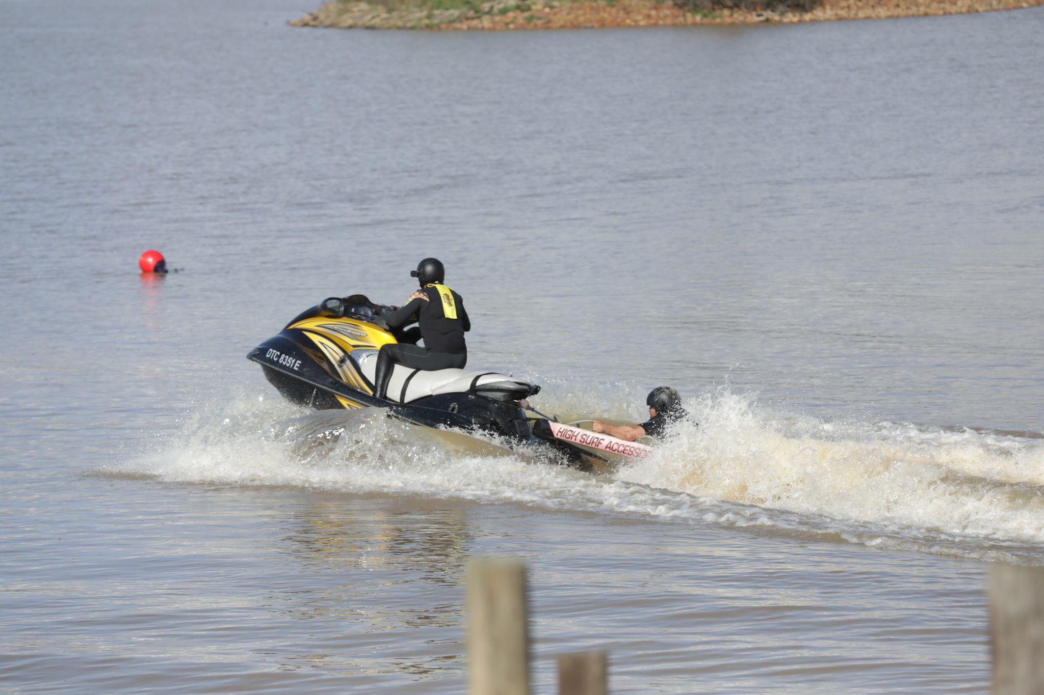 The Dynamic Water Stunt - Colors Tv