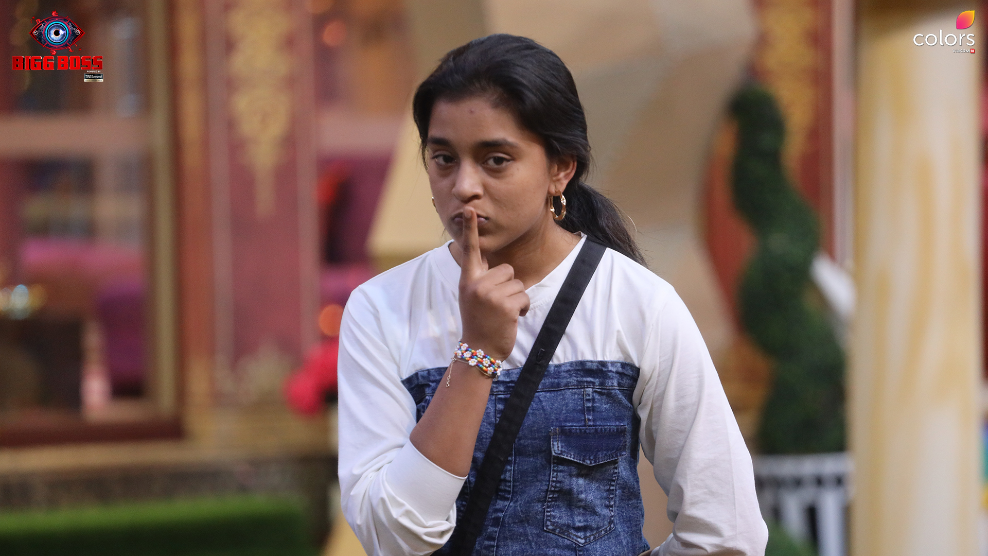Ex-captains elect the next captain - Colors Tv